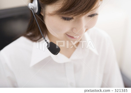 new life, long hair, operator - Stock Photo [321385] - PIXTA