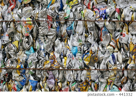 Scrap of empty cans - Stock Photo [441332] - PIXTA