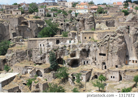 Gussel-yuert的窯洞居住-照片素材（圖片） [1317872] - PIXTA圖庫