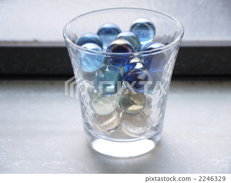 Marbles in the cup - Stock Photo [2246329] - PIXTA