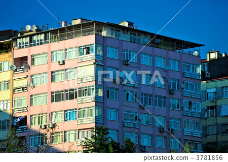Apartment building in Istanbul - Stock Photo [3781856] - PIXTA