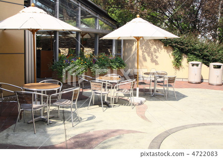 Cafe terrace - Stock Photo [4722083] - PIXTA