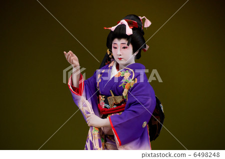 Japanese beauty dancing Japanese dance - Stock Photo [6498248] - PIXTA