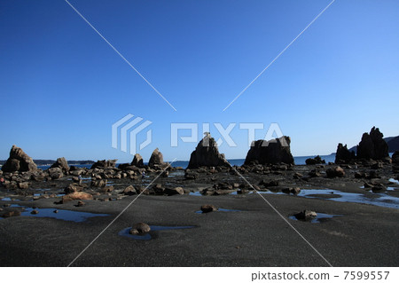 Hashima Rock - Stock Photo [7599557] - PIXTA
