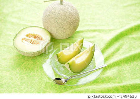 Image of the mask melon of the dessert cut... - Stock Photo [8494623 ...