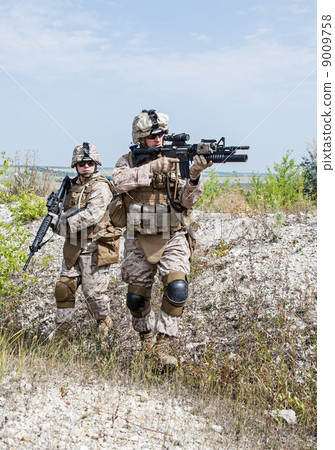 military operation - Stock Photo [9009758] - PIXTA