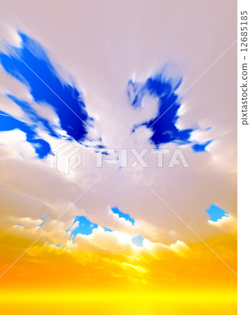 Wind and clouds with the sea - Stock Illustration [12685185] - PIXTA