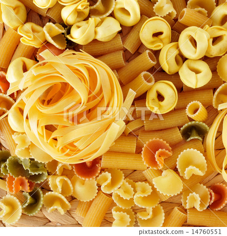 uncooked pasta - Stock Photo [14760551] - PIXTA
