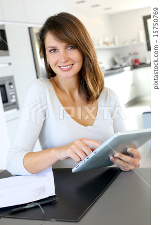 businesswoman, tablet, portrait - Stock Photo [15750769] - PIXTA