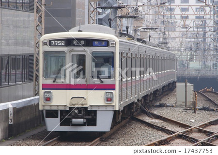 [KO] Keio Main Line Series 7000 (Rapid: 10-car... - Stock Photo ...