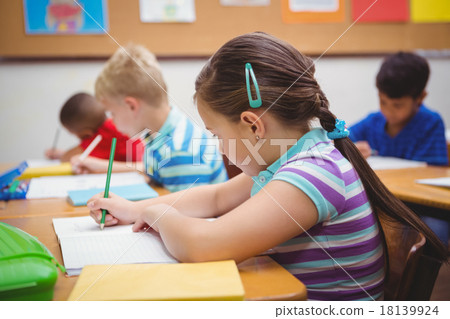 Busy students working on class work - Stock Photo [18139924] - PIXTA