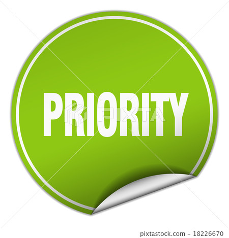 priority round green sticker isolated on white - Stock Illustration ...