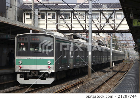 Saikyo Line 205 series train - Stock Photo [21297744] - PIXTA