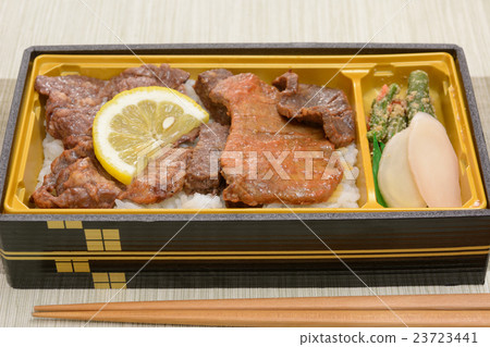 Delicious beef tender box lunch - Stock Photo [23723441] - PIXTA