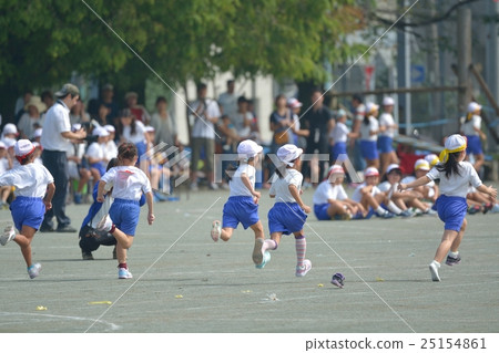 Elementary school sports festival landscape... - Stock Photo [25154861 ...