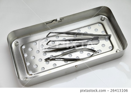 Surgical instruments and sterile case 1 - Stock Photo [26413106] - PIXTA