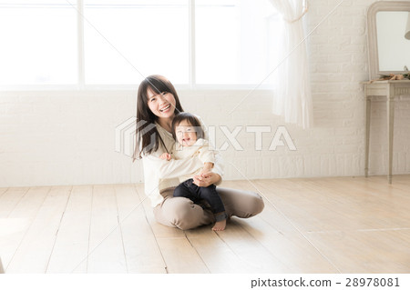 Child rearing image - Stock Photo [28978081] - PIXTA