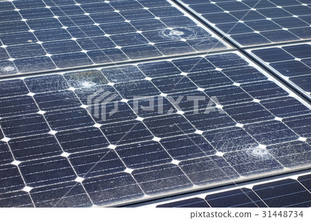Cracked solar panel - Stock Photo [31448734] - PIXTA