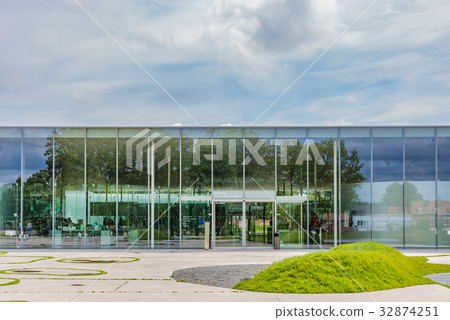 Louvre Museum Reims Annex - Stock Photo [32874251] - PIXTA