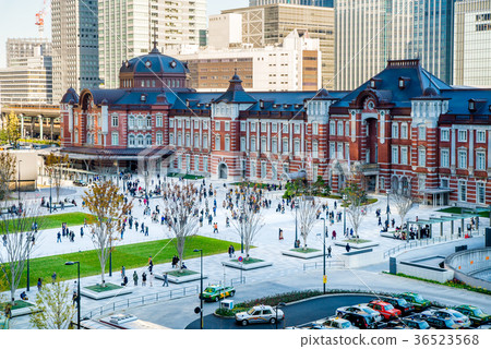 Tokyo Station Marunouchi Station Square - Stock Photo [36523568] - PIXTA