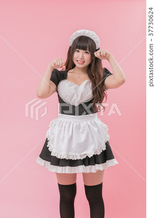 Black Maid Cosplay Cat Pose - Stock Photo [37730624] - PIXTA