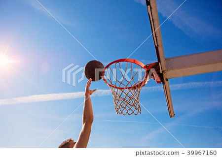 Basketball Side View
