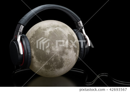 Headphones with moon, 3D rendering - Stock Illustration [42693567] - PIXTA