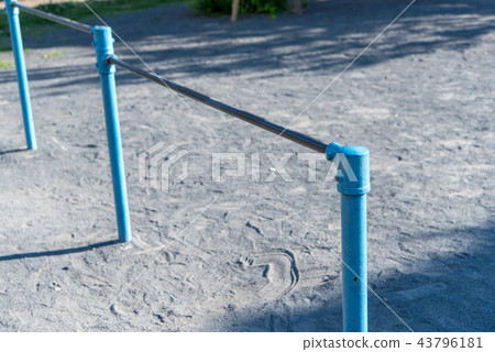 Park iron bar - Stock Photo [43796181] - PIXTA