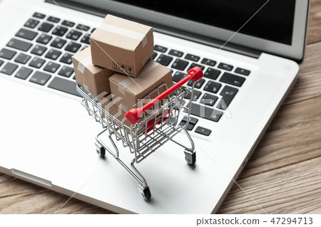 Computer shipping box Images - Search Images on Everypixel