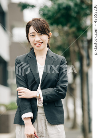 Japanese Business Woman Attire Few Women Ascend Japan's Corporate