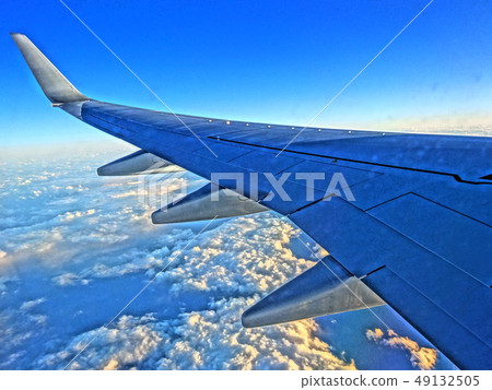 Airplane left wing - Stock Illustration [49132505] - PIXTA