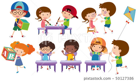 Many children playing and learning - Stock Illustration [50127386] - PIXTA