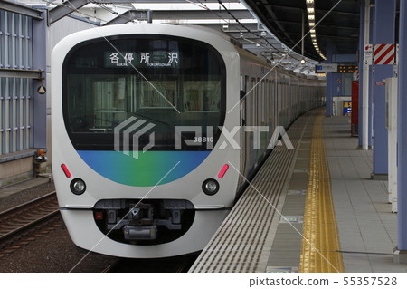 [SI] Seibu Ikebukuro Line 30000 series (8 cars... - Stock Photo ...