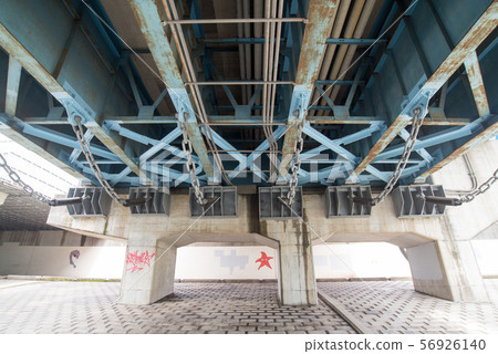 Falling bridge prevention device Energy... - Stock Photo [56926140] - PIXTA