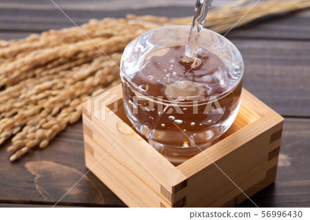 Sake sake cold sake - Stock Photo [56996430] - PIXTA