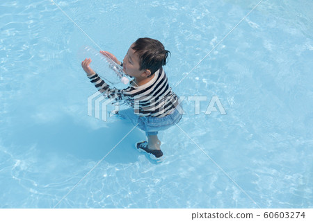 Pool clothing swimming clothing swimming - Stock Photo [60603274] - PIXTA