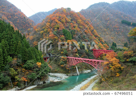 Kurobe Canyon Torokko Railway - Stock Photo [67496051] - PIXTA