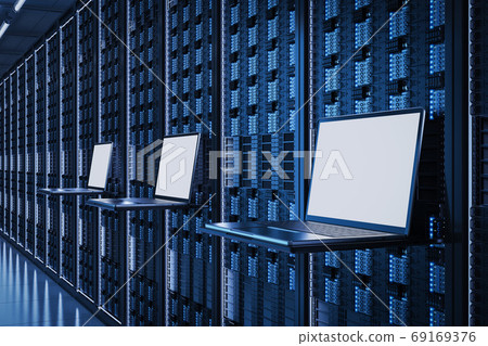 computer notebook in server room-插圖素材 [69169376] - PIXTA圖庫