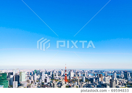 [Tokyo] Refreshing and clear cityscape - Stock Illustration [69594833 ...