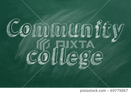Community college - Stock Illustration [69779867] - PIXTA