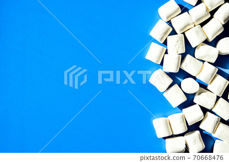 Blue Mini Marshmallows