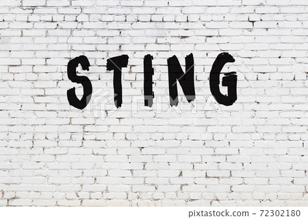 Word sting painted on white brick wall-插圖素材 [72302180] - PIXTA圖庫