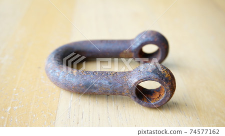 U-shaped hook brown rust - Stock Photo [74577162] - PIXTA