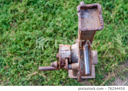 House lifting jack. Old rusty mechanical screw... - Stock Photo ...