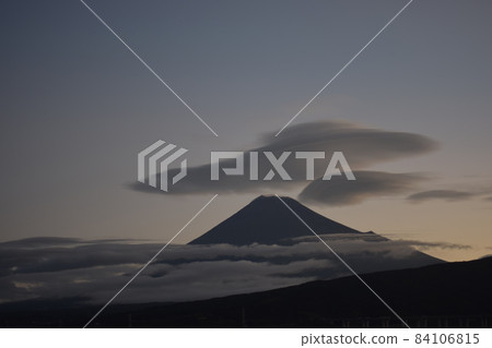 【富士山】8月20日（2021年）拍攝於富士市4-照片素材（圖片） [84106815] - PIXTA圖庫