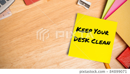 Image of keep your desk clean text on memo note... - Stock Illustration ...