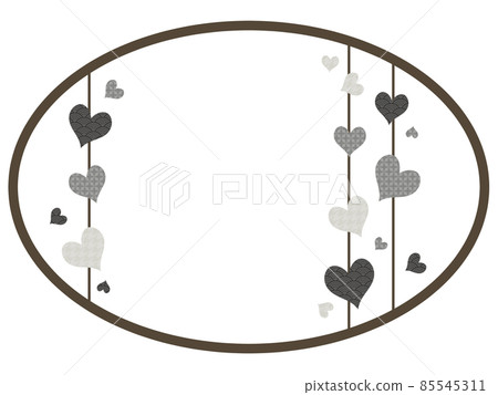 Monochrome Japanese pattern heart round frame - Stock Illustration ...