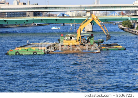River dredging work scenery - Stock Photo [86367223] - PIXTA