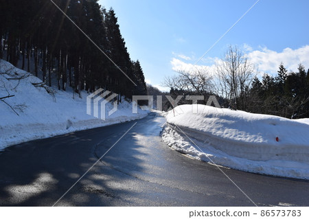 Snow country road Shonai, Yamagata Prefecture - Stock Photo [86573783 ...