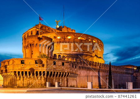 Mausoleum Of Hadrian Inside